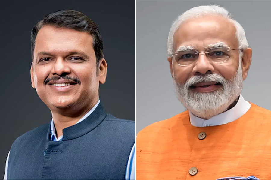 Fadanvis praise Modi : मोदी सरकारमुळे भारताची प्रतिष्ठा वाढली ...